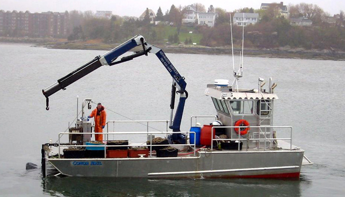 Survey Vessels - R/V Connor Paul - CR Environmental, Inc. - Ecological ...